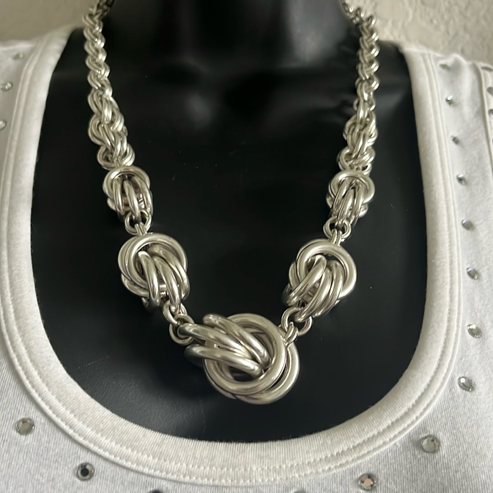 Chunky Silver Necklace - Gem